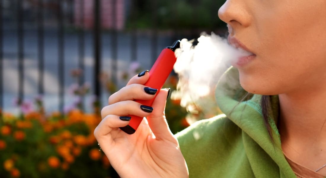 How Old Do You Have to Be to Vape? Legal Vaping Age and E-Cigarette ...